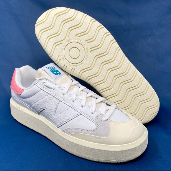 New Balance | Shoes | New Balance 32 White Pink Leather Low Top Casual ...